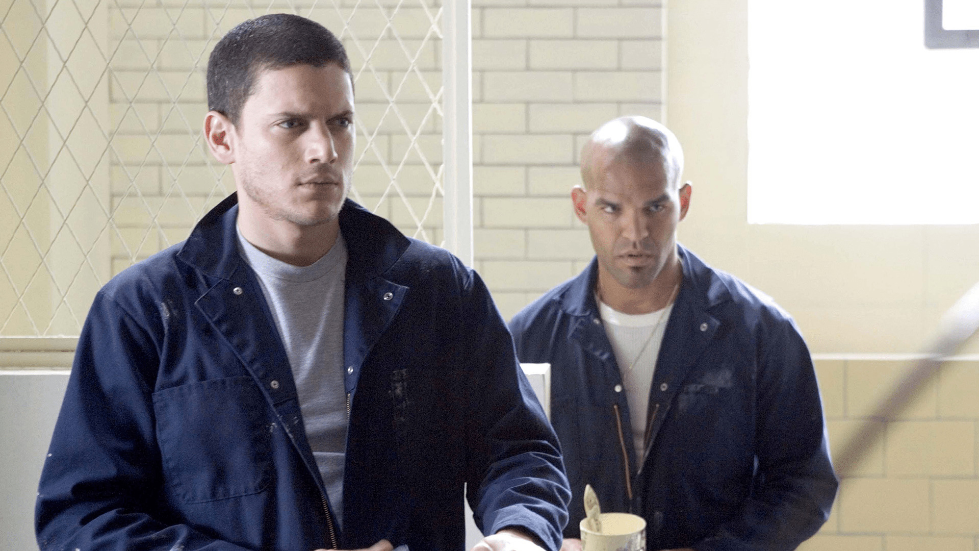 Watch Prison Break S1 Episode 17 on Disney+
