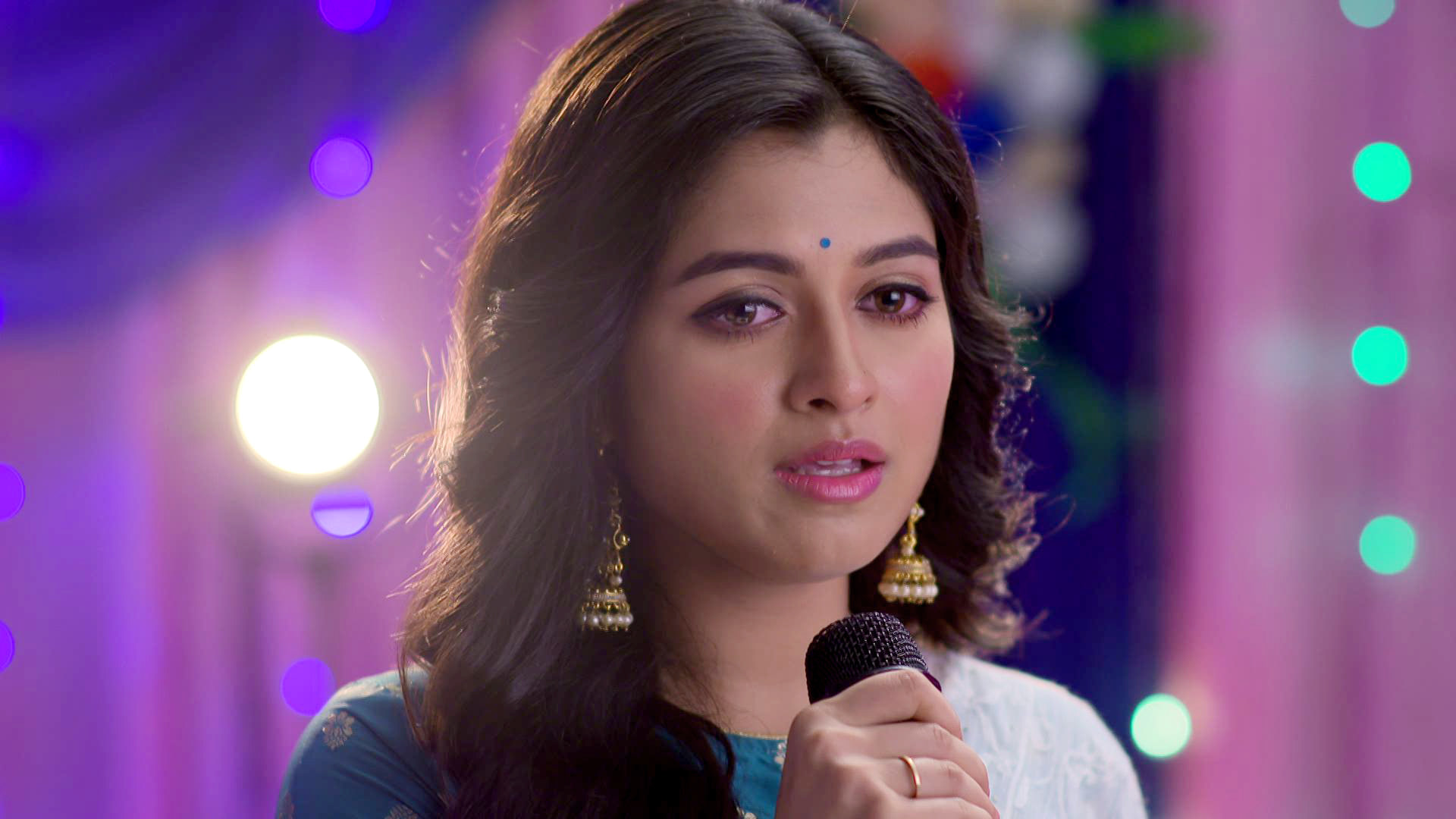 Watch Guddi S1 Episode 172 on JioHotstar