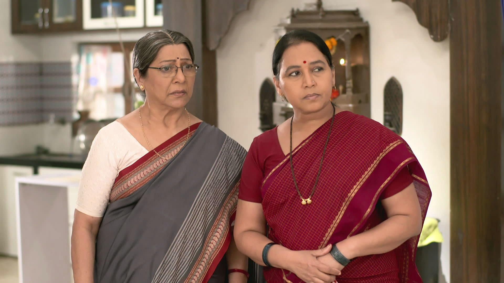 Watch Chhatriwali S1 Episode 212 on JioHotstar