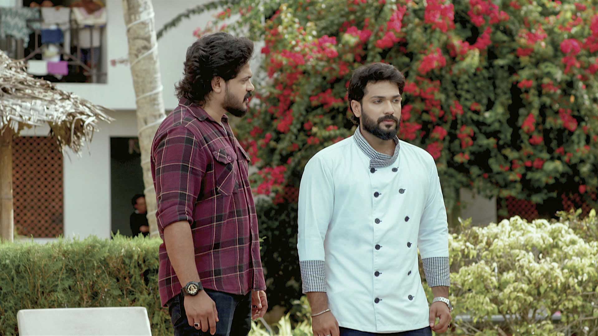 Watch Chempaneer Poovu S1 Episode 446 on JioHotstar