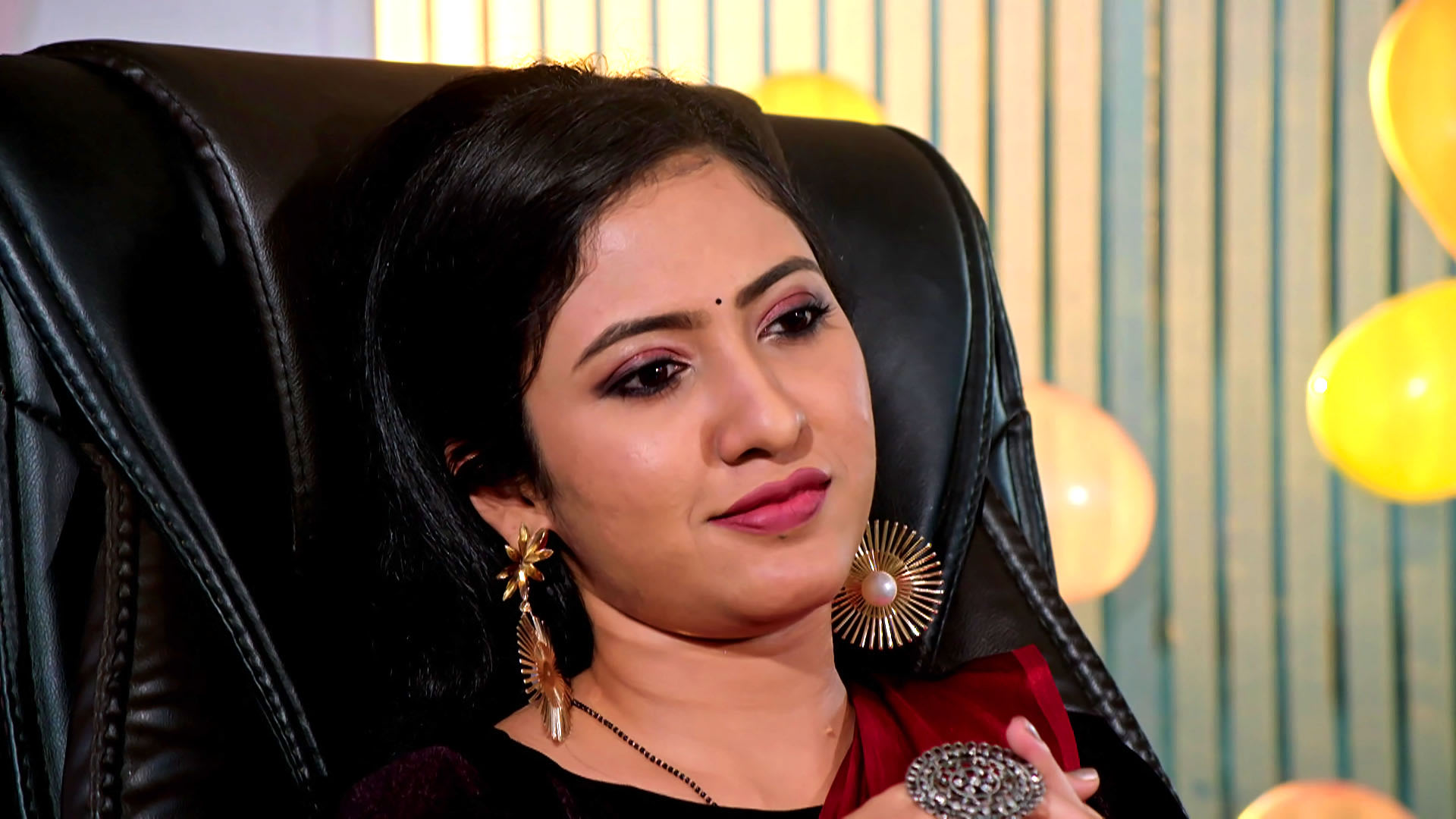 Watch Ardhangi S1 Episode 101 on JioHotstar