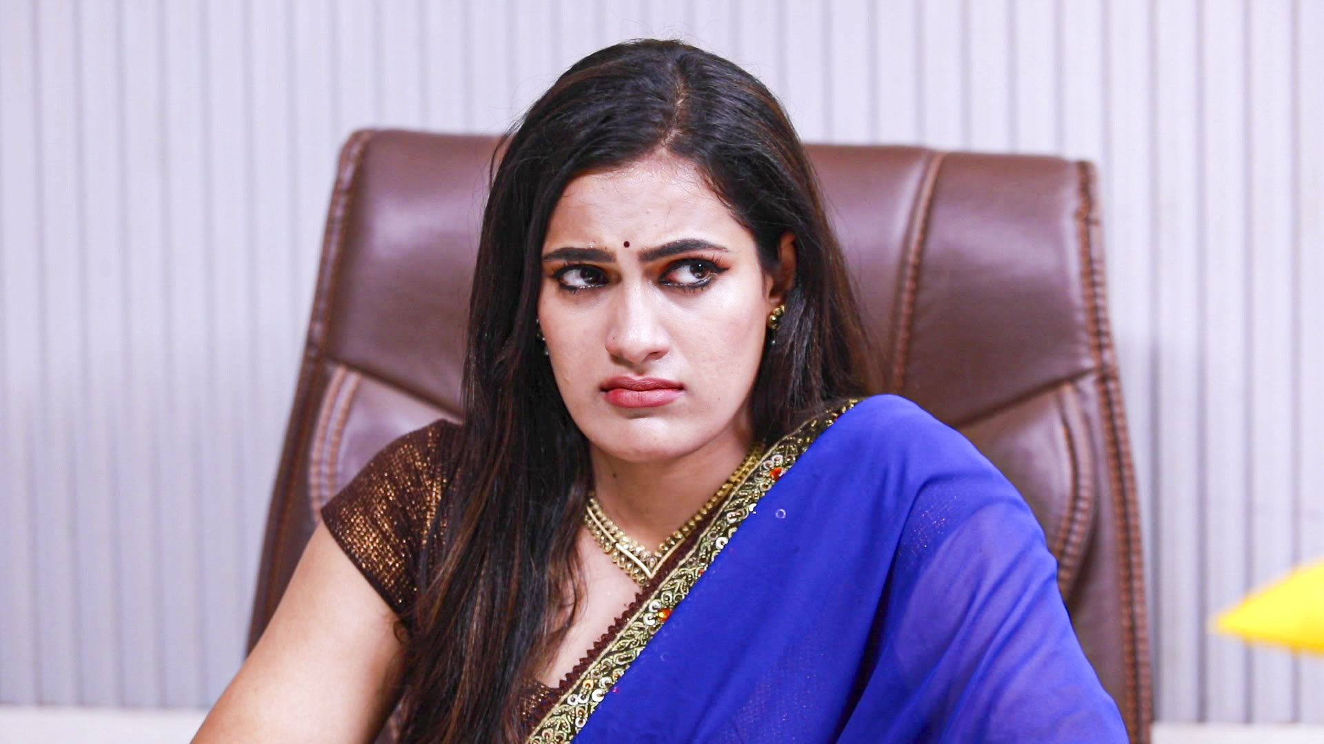 Watch Amma Manassu Episode 474 on JioHotstar