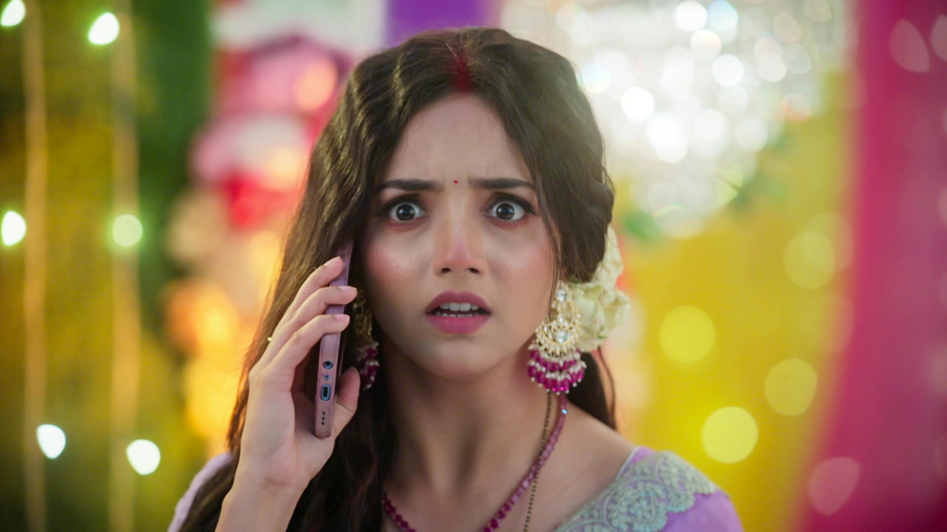 Watch Aarti Anjali Awasthi Episode 293 on JioHotstar