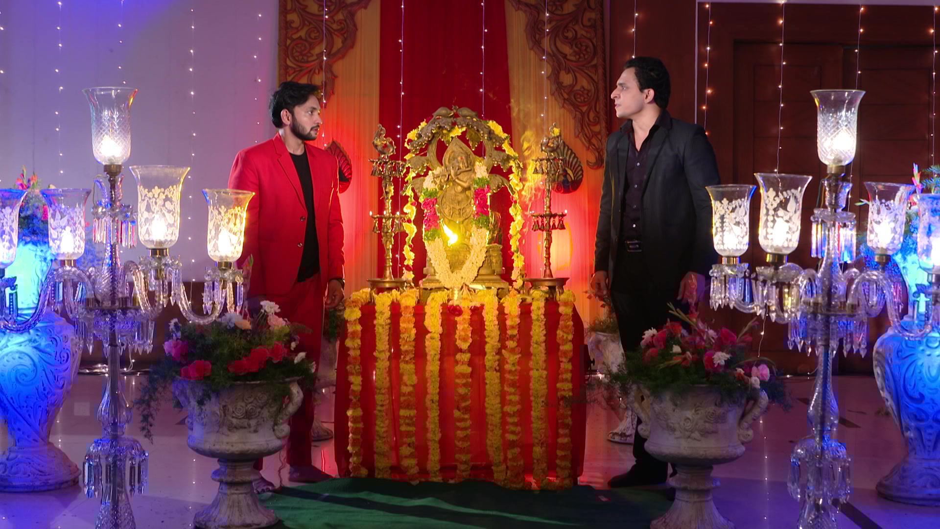 Watch Bangarada Panjara S1 Episode 205 on JioHotstar