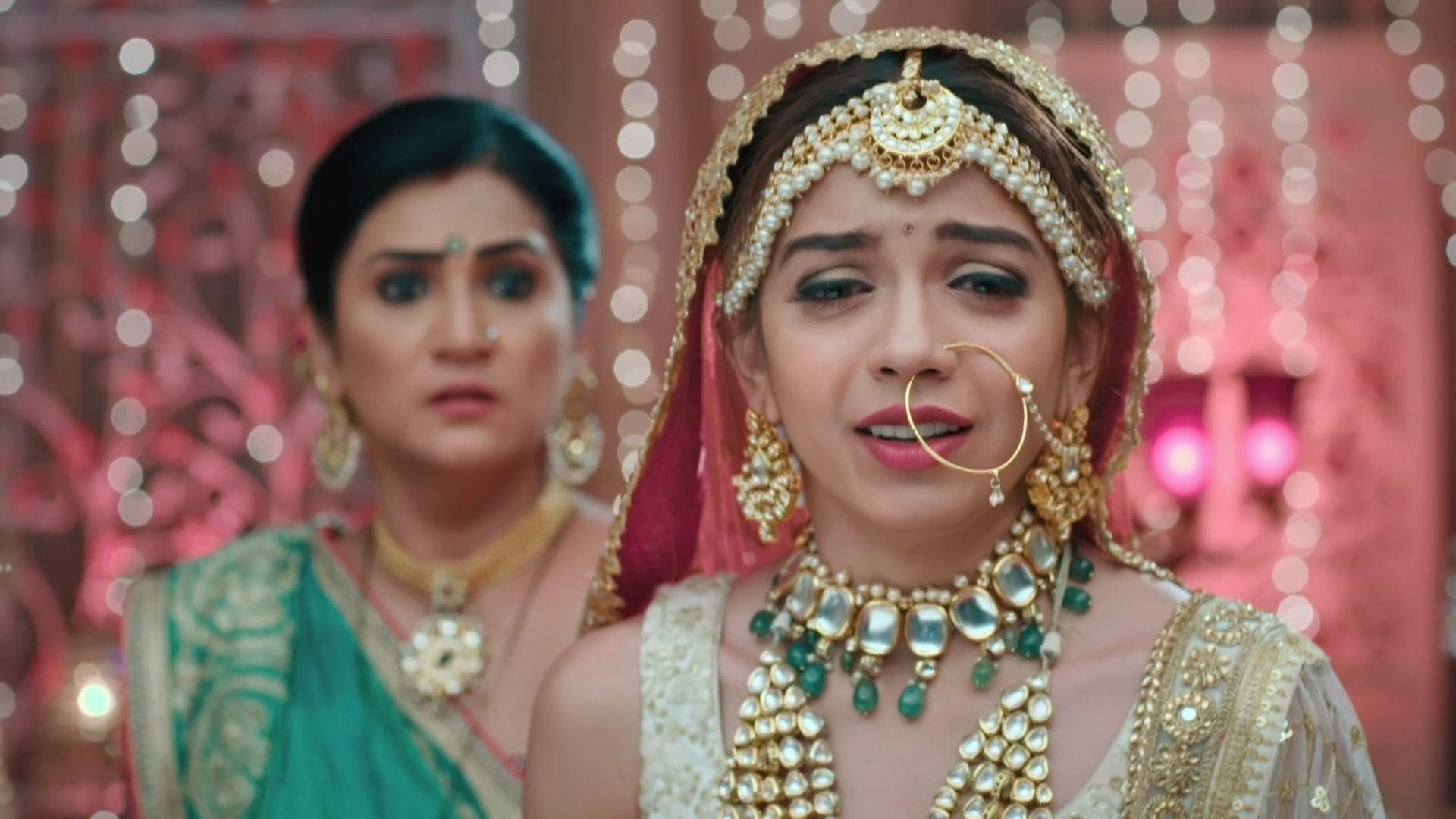 Watch Pandya Store S1 Episode 60 on JioHotstar