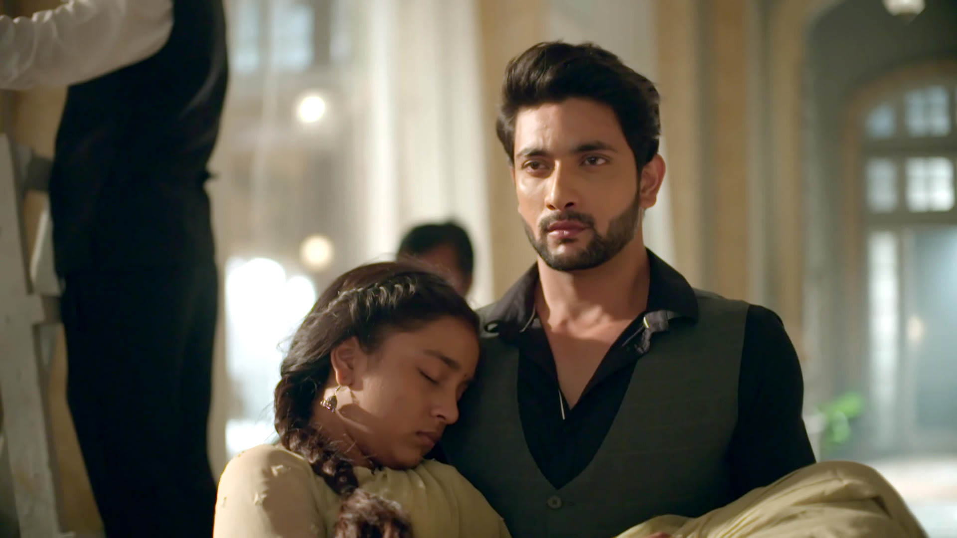 Watch Imlie Episode 317 on JioHotstar