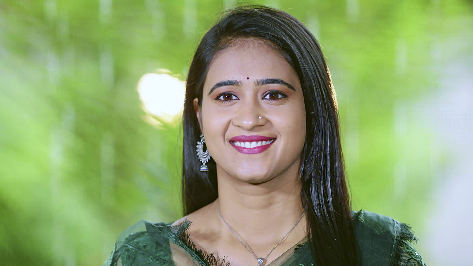 Watch Aase Episode 583 on JioHotstar