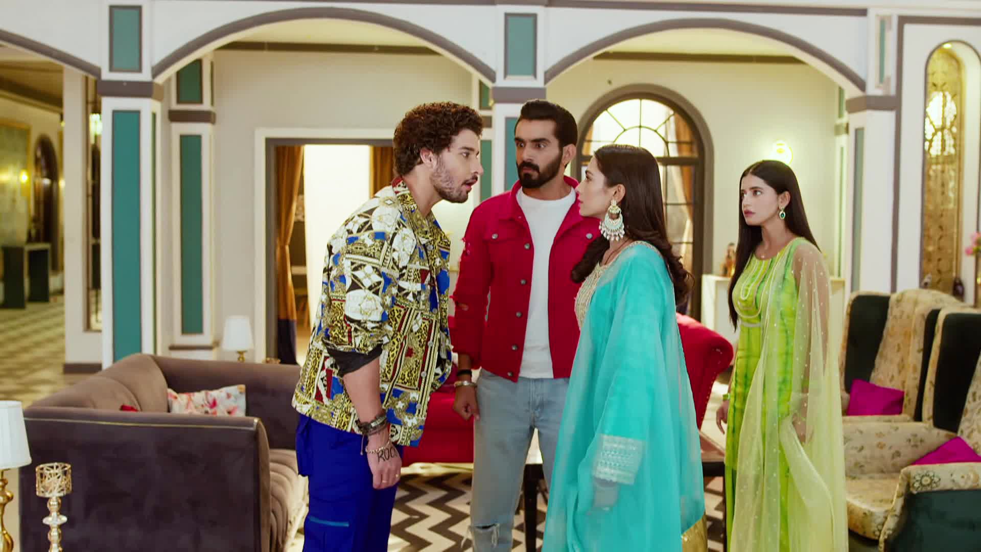Watch Udaariyaan S1 Episode 879 on JioHotstar