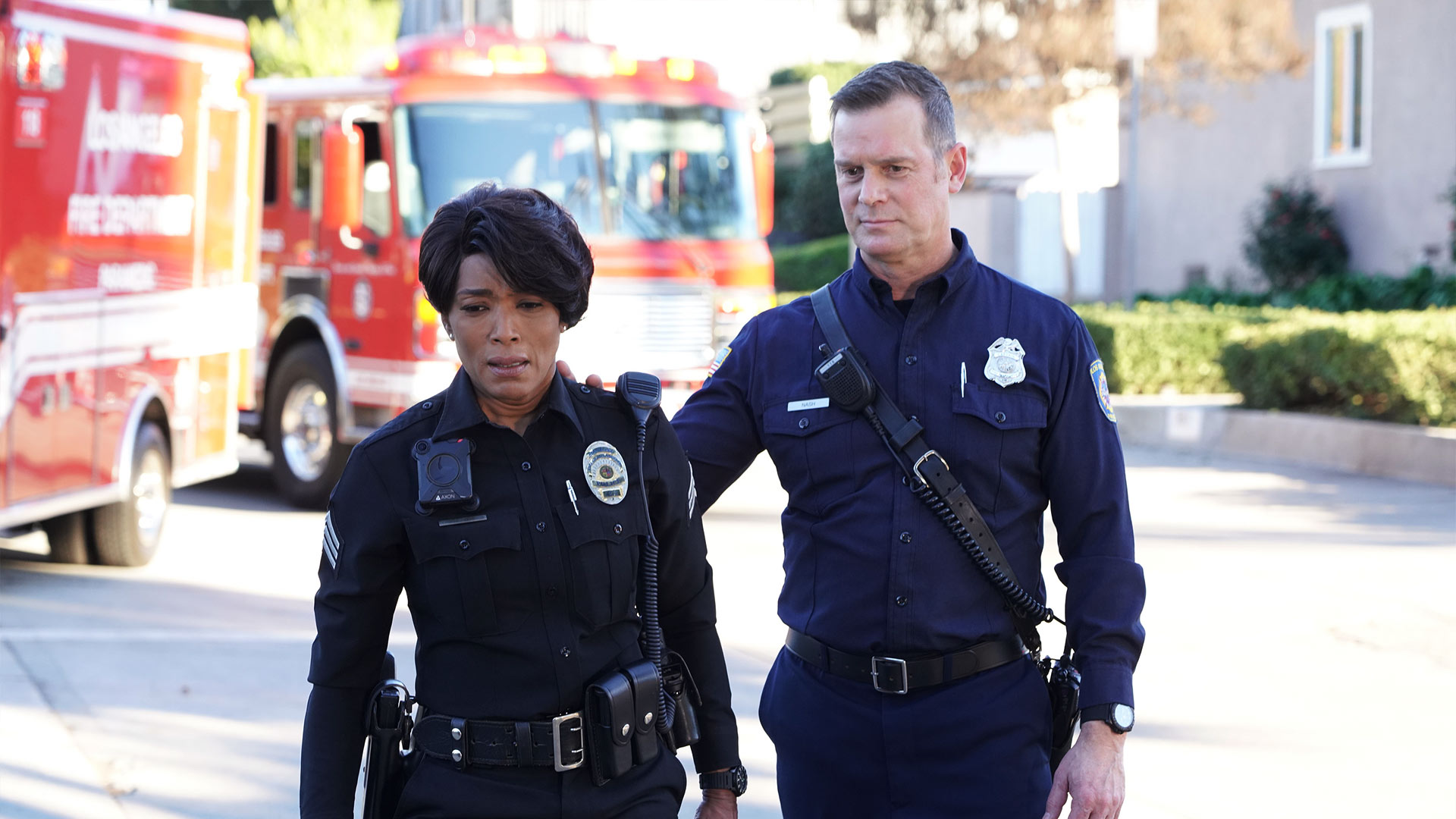 รับชม Dumb Luck ซีซัน 5 ตอน 14 – Dumb Luck บน Disney+