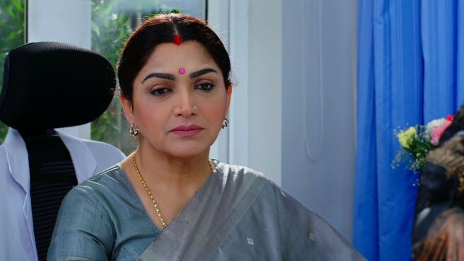 Watch Meera S1 Episode 12 on JioHotstar