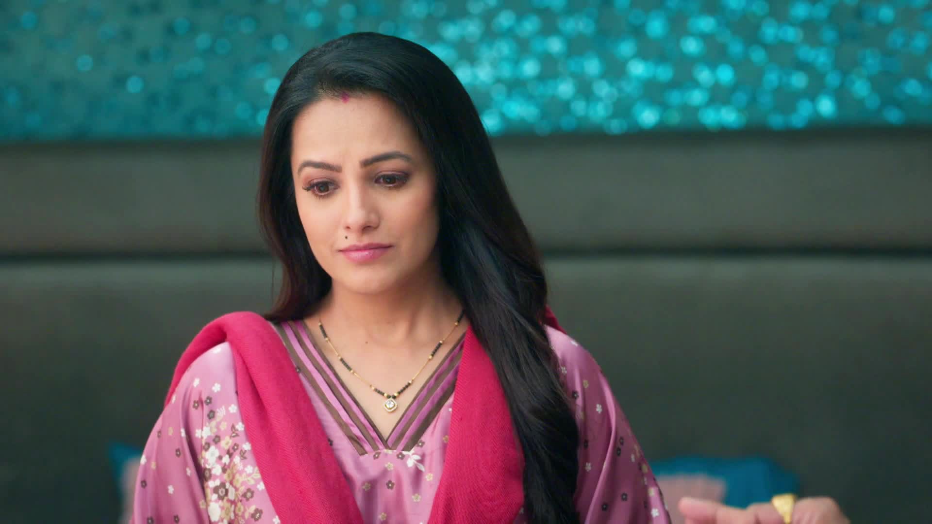 Watch Suman Indori S1 Episode 49 on JioHotstar