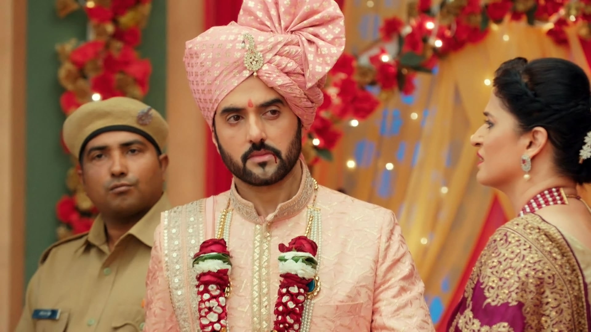 Watch yeh-hai-chahatein All Episodes | Watcho