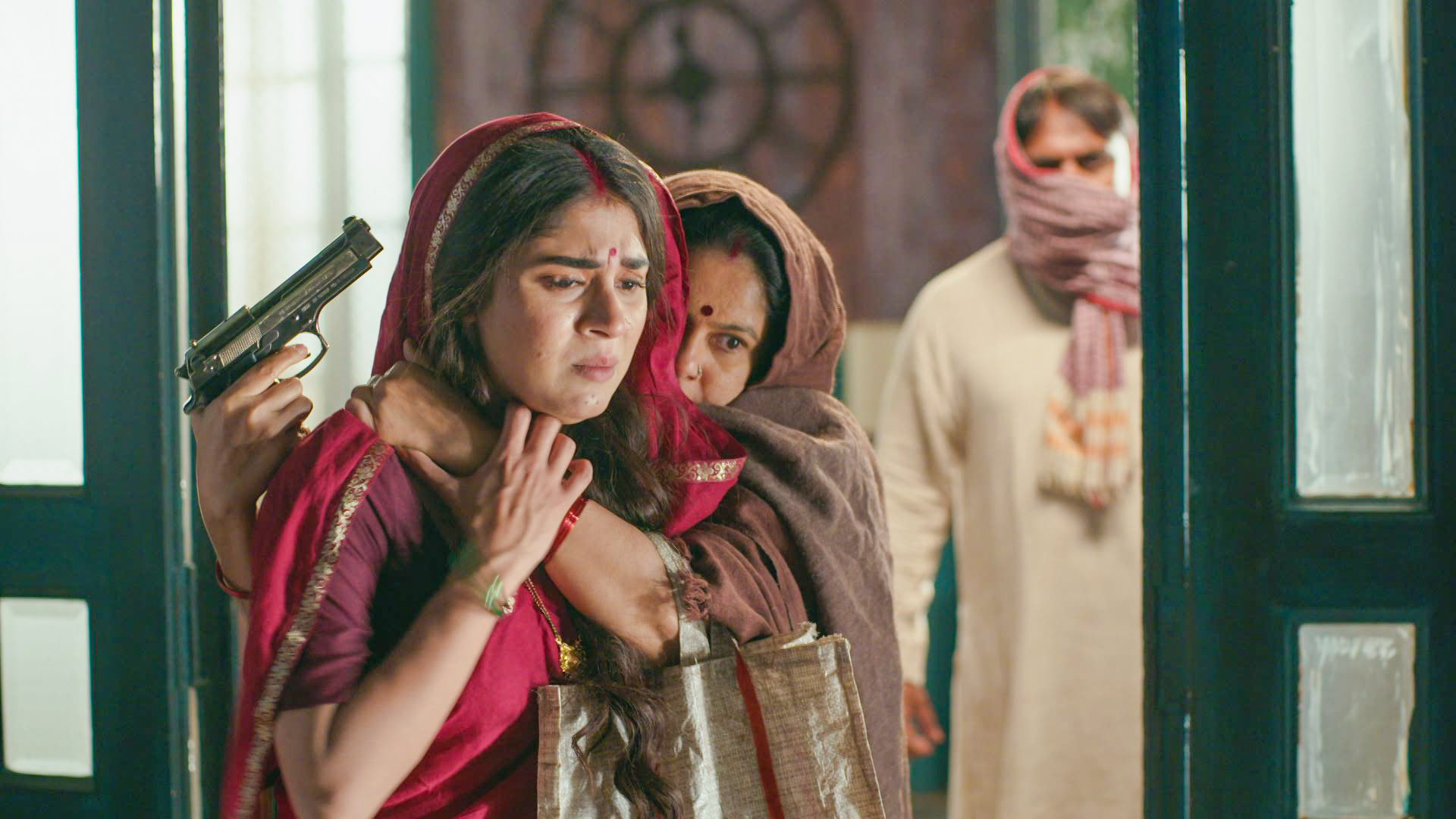 Watch Imlie Episode 1072 on JioHotstar