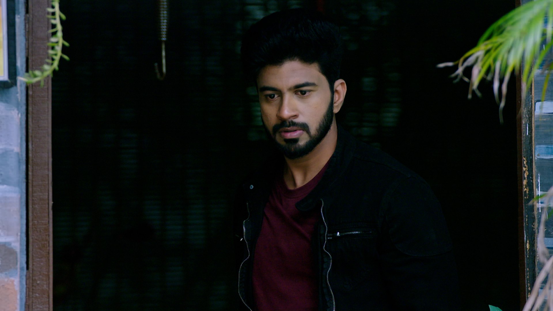 Watch Karimani S1 Episode 405 on JioHotstar