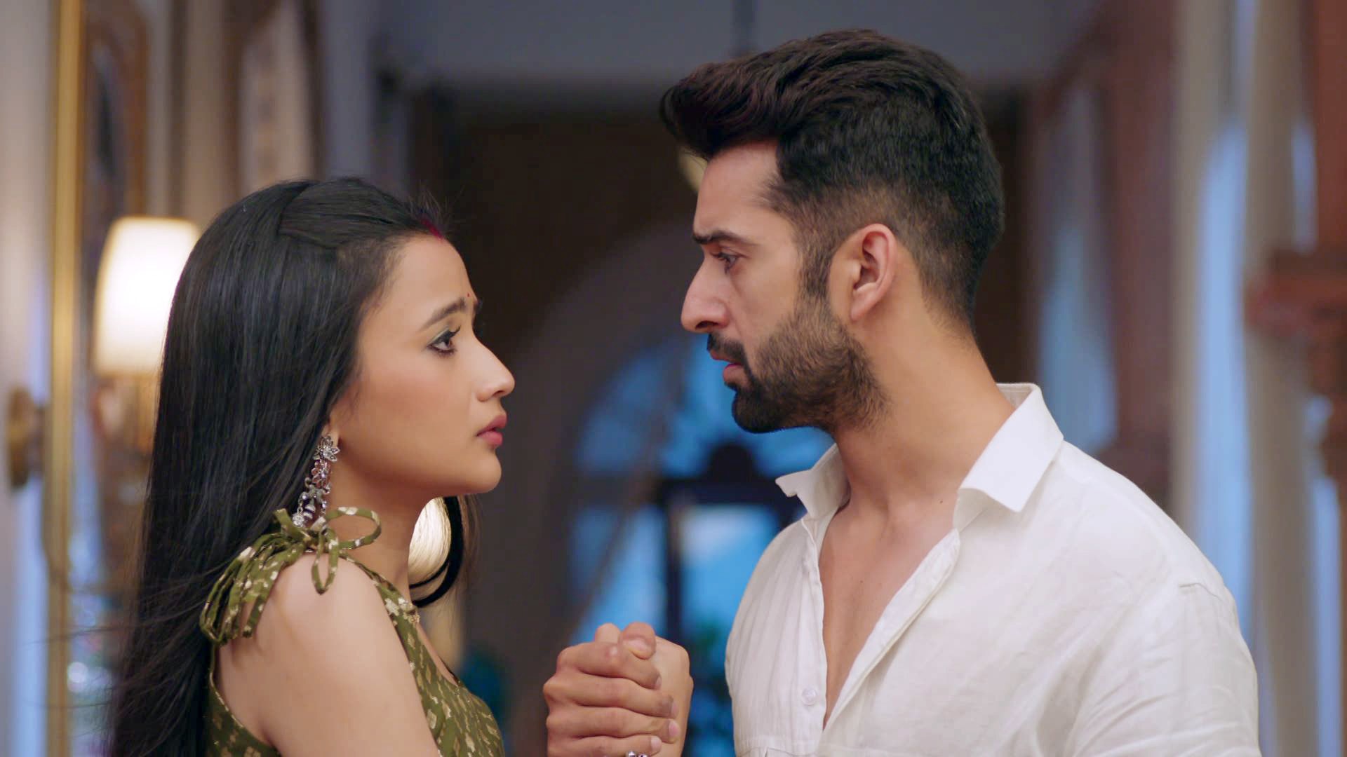 Watch Rajjo S1 Episode 173 on JioHotstar