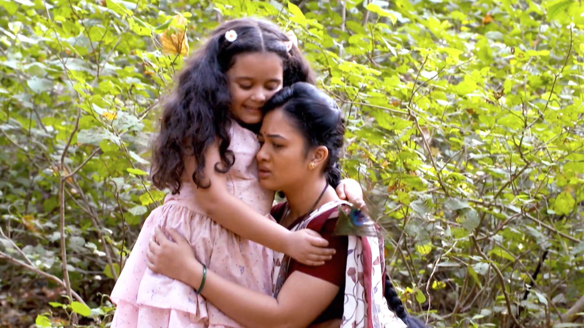 Gauri Meets Her Daughter - Promo - JioHotstar