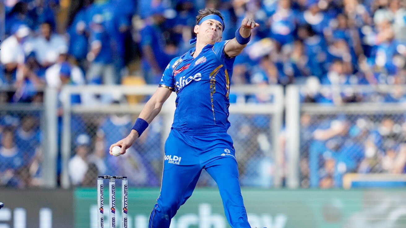 MI vs DC - Coetzee's 4/34 vs DC