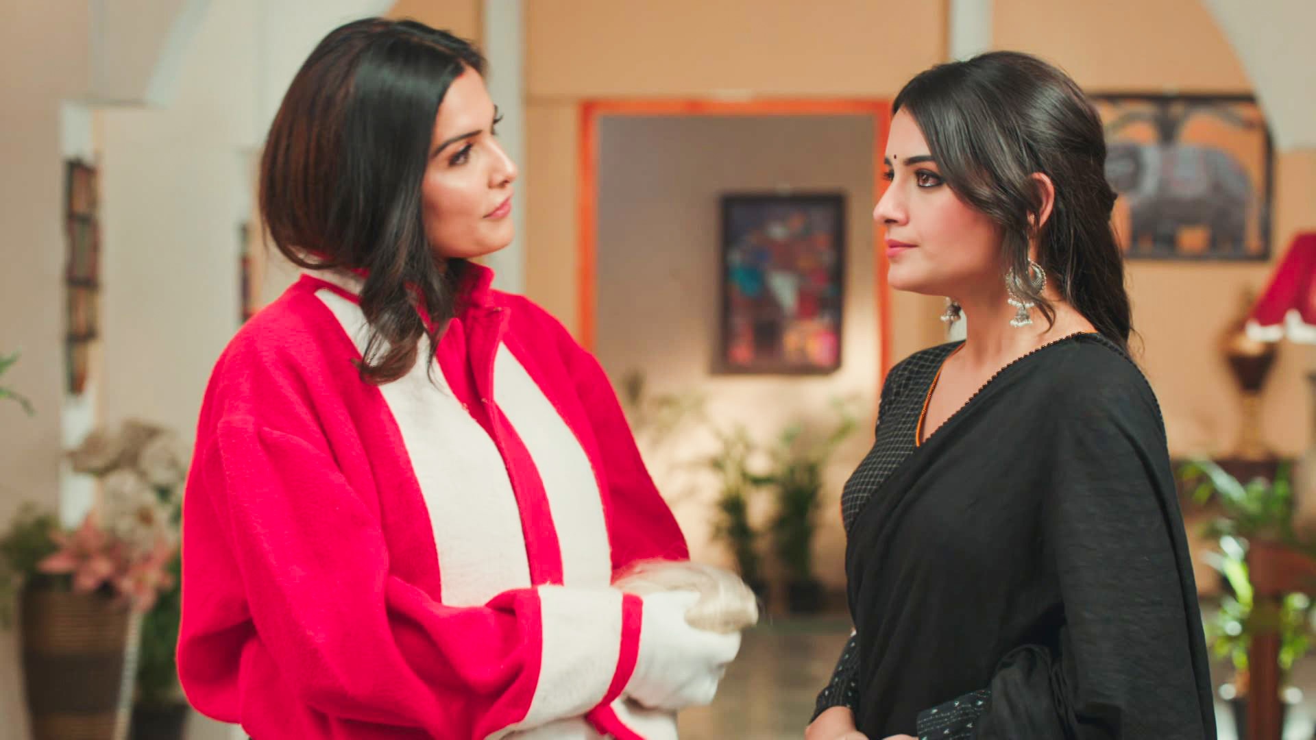 Stream yeh-hai-chahatein Online | Watcho