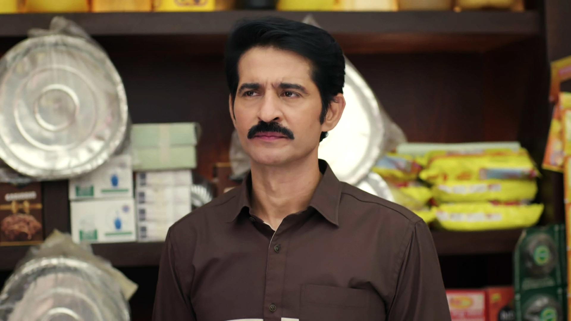 Watch Gupta Brothers S1 Episode 30 on JioHotstar