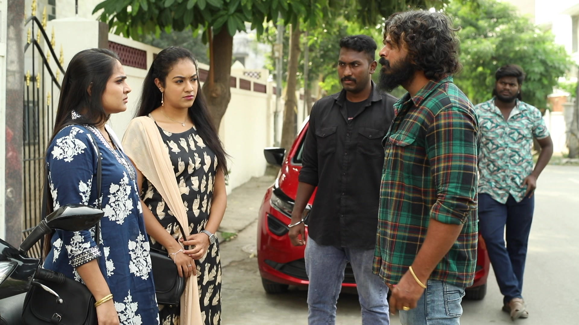 Stream Rohini Alerts Chitti Season 3 Episode 607 – Rohini Alerts Chitti ...