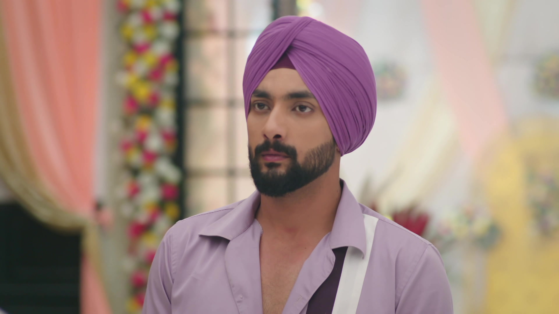 Watch Iss Ishq Ka... Rabb Rakha S1 Episode 117 on JioHotstar