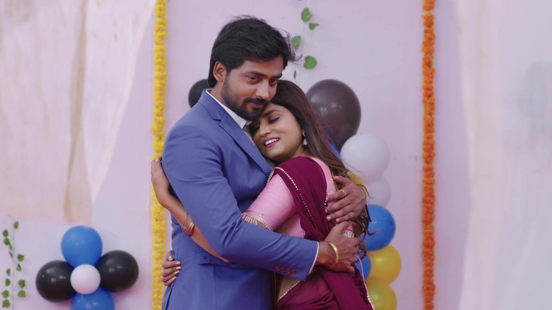 Watch Guppedantha Manasu S1 Episode 556 on JioHotstar