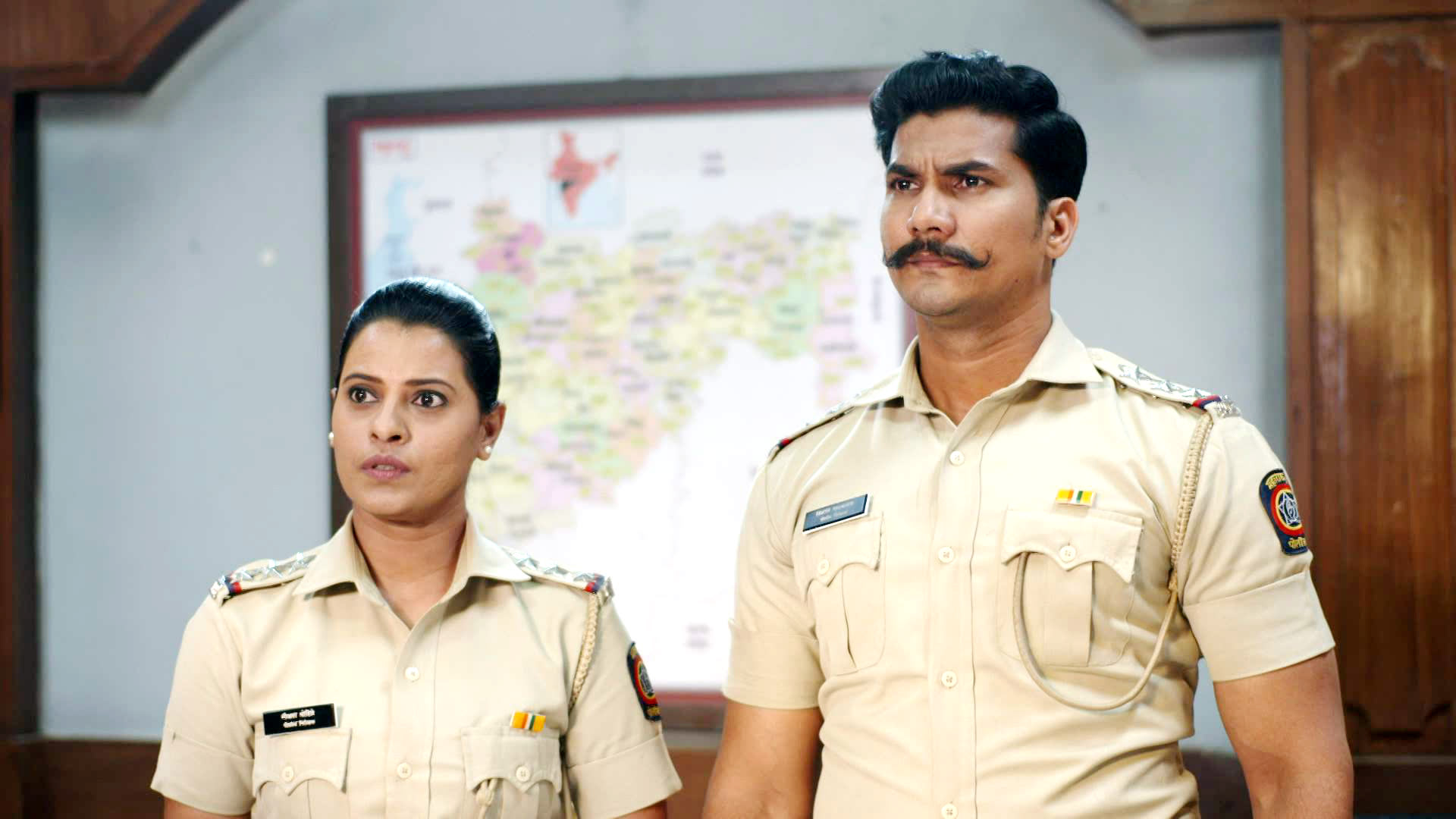 Watch New Episodes of nave-lakshya only on Watcho