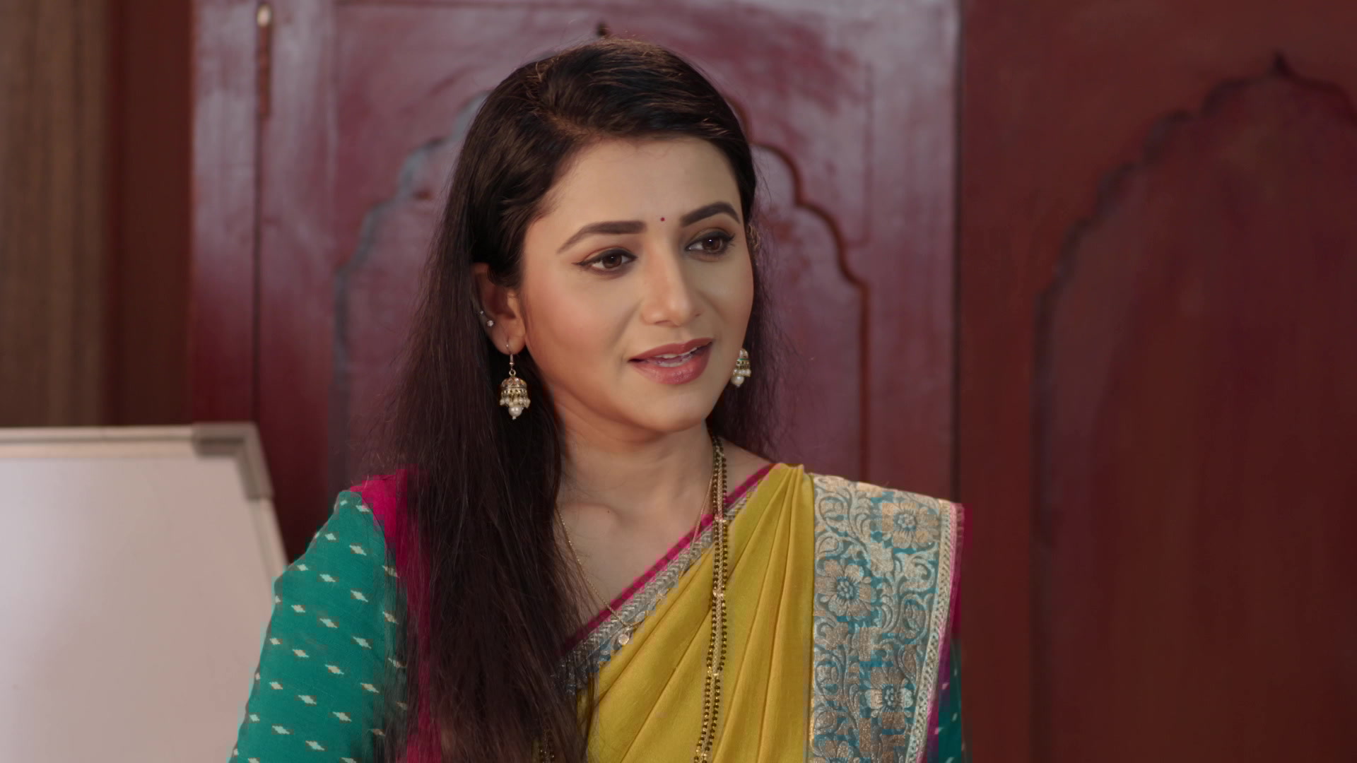 Watch Tharala Tar Mag Episode 588 on JioHotstar