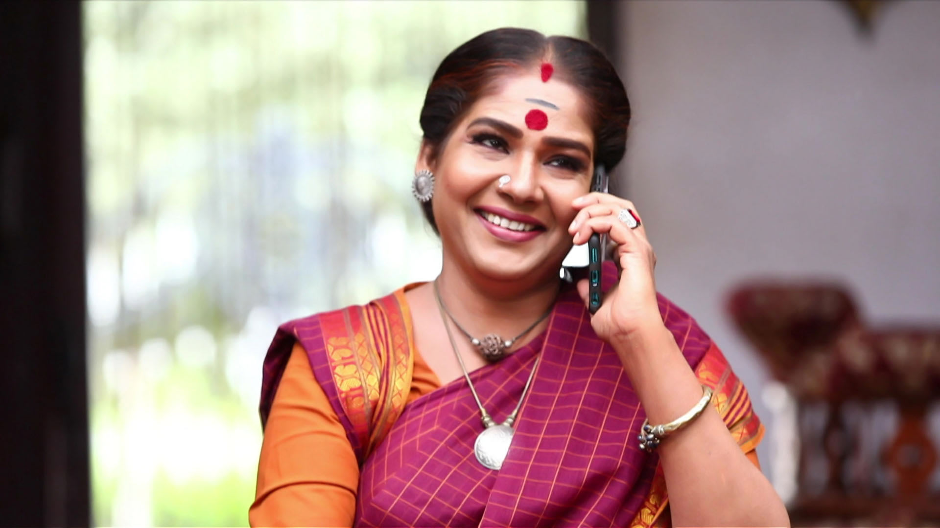Watch Kaliammal Makes a Demand Online