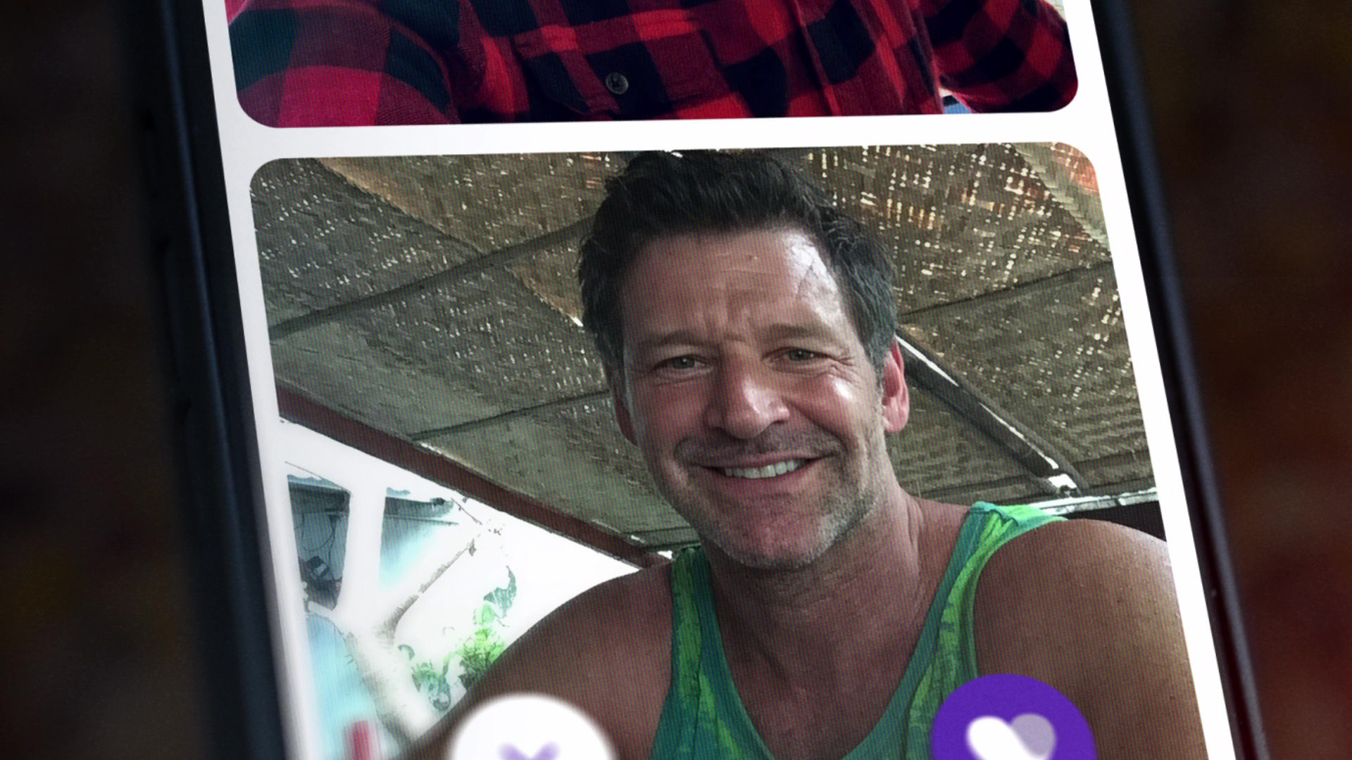 Watch Hey Beautiful: Anatomy of a Romance Scam S1 Episode 1 on Disney+