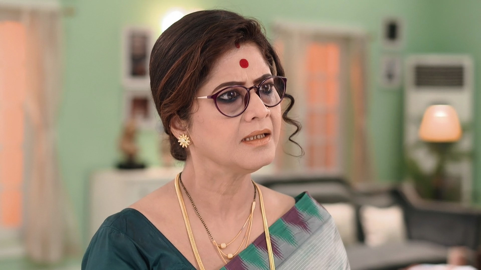 Watch Falna S1 Episode 44 on JioHotstar