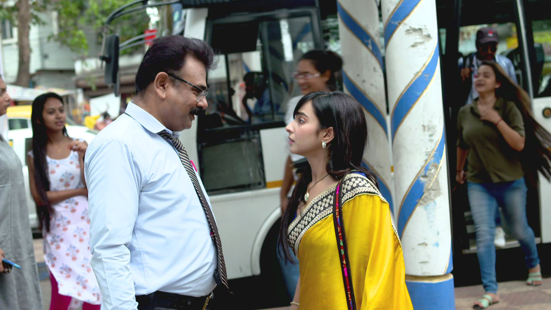 Watch Mon Phagun S1 Episode 288 on JioHotstar