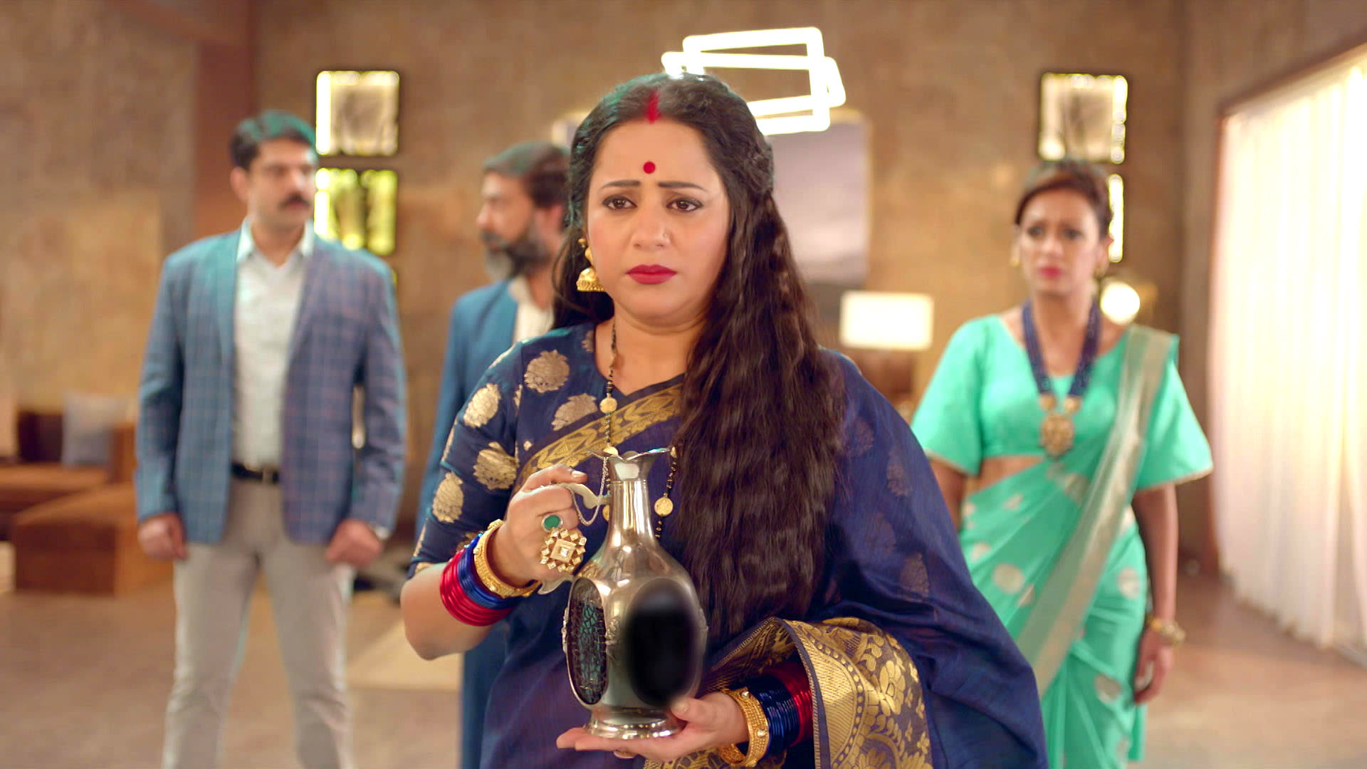 Watch Nazar Episode 15 on JioHotstar