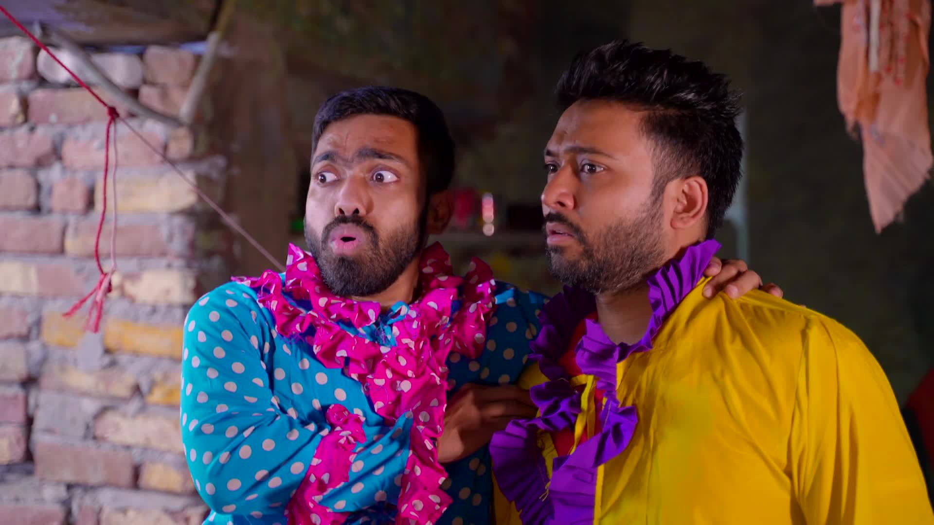 Watch Bak Bak Baklol S1 Episode 18 on JioHotstar