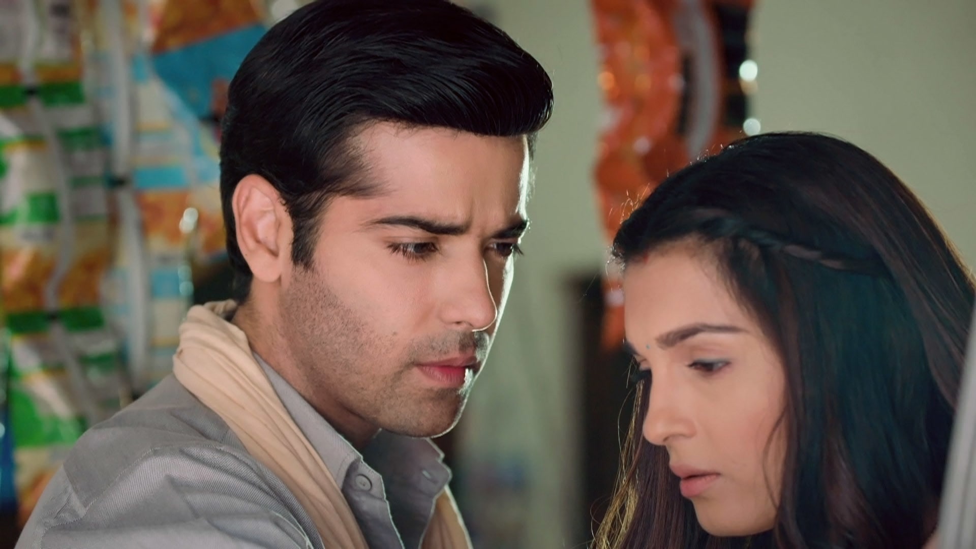 Watch New Episodes of pandya-store only on Watcho