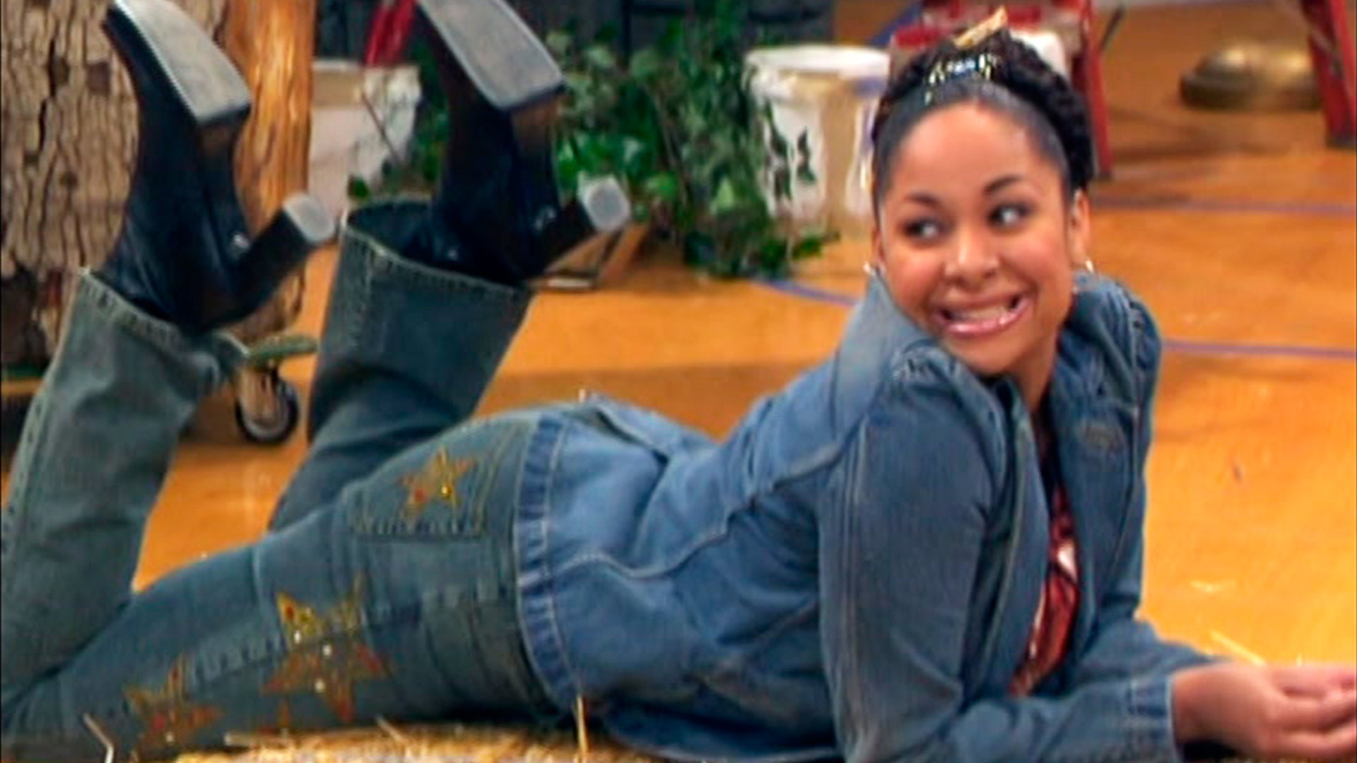 Watch That's So Raven S1 Episode 9 on JioHotstar