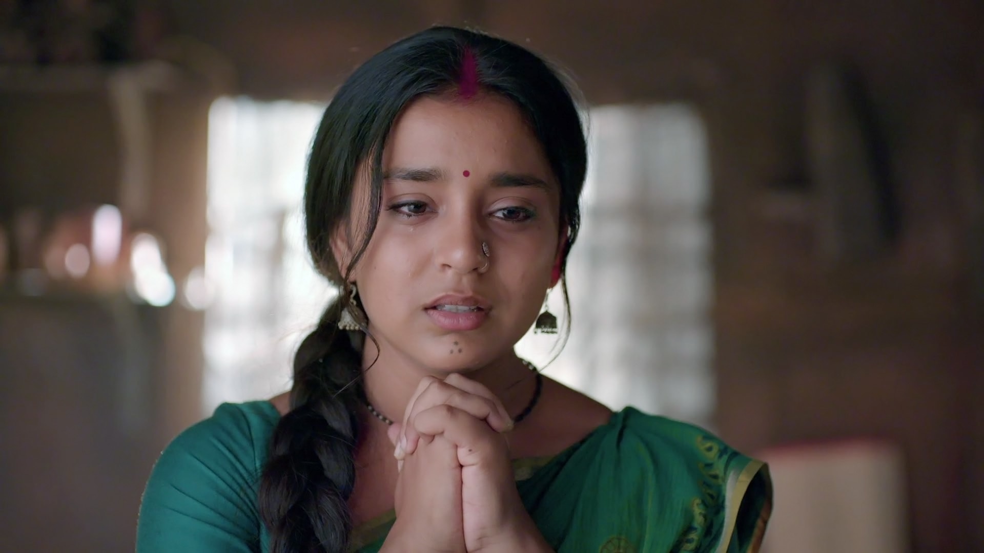 Watch Imlie S1 Episode 102 on JioHotstar