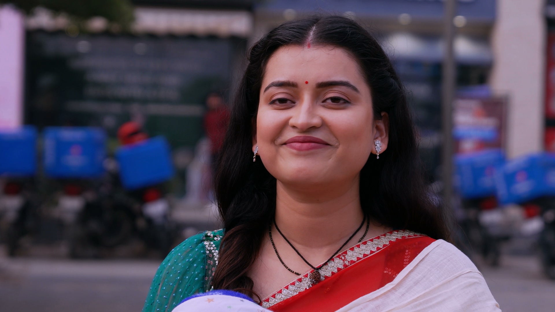 Watch Rashi Rikshawwali S1 Episode 761 on JioHotstar