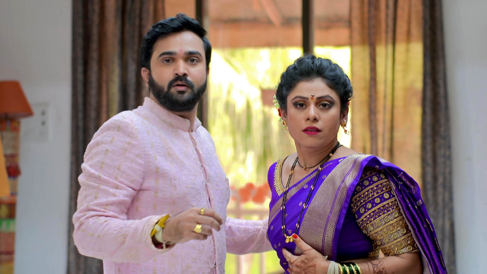 Watch Aai Kuthe Kaay Karte S1 Episode 564 on JioHotstar