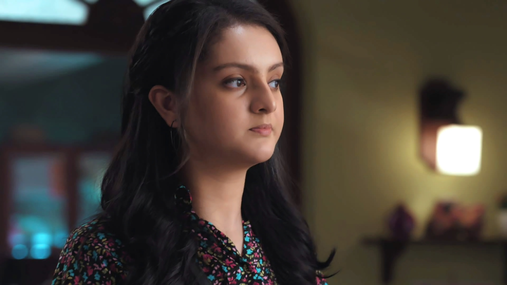 Watch yeh-jhuki-jhuki-si-nazar only on Watcho