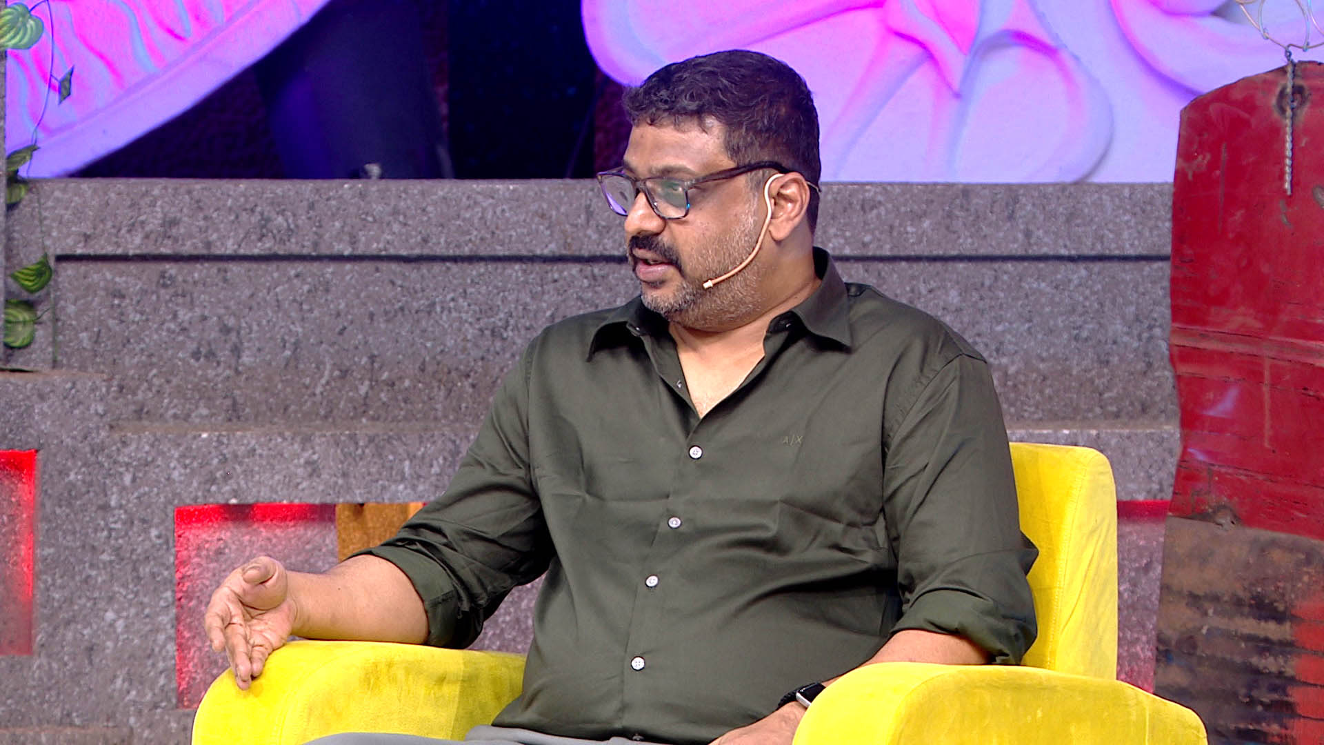 Stream The Troll Debate Season 23 Episode 393 – The Troll Debate on Hotstar