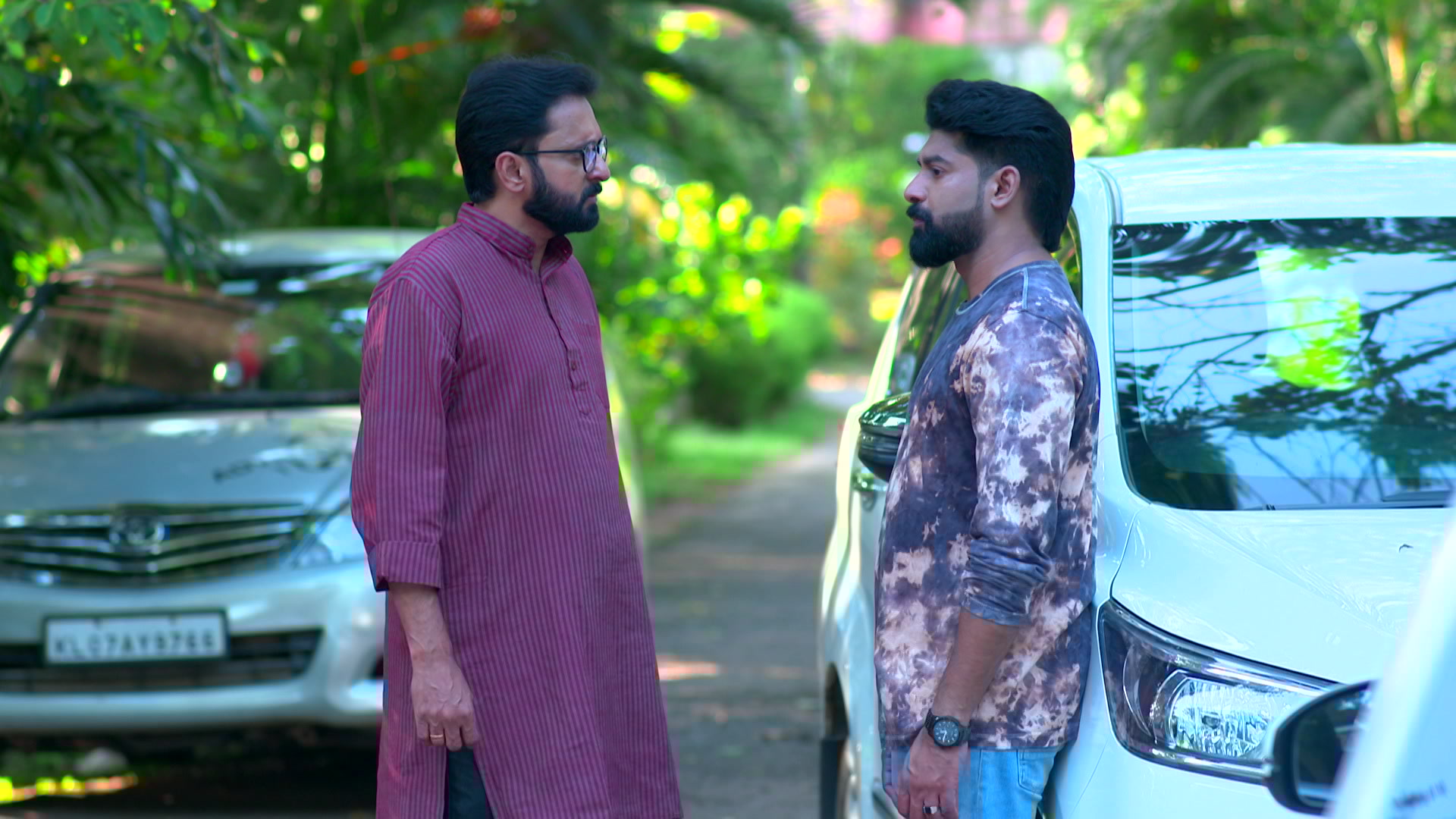 Watch Koodevide Episode 467 on JioHotstar