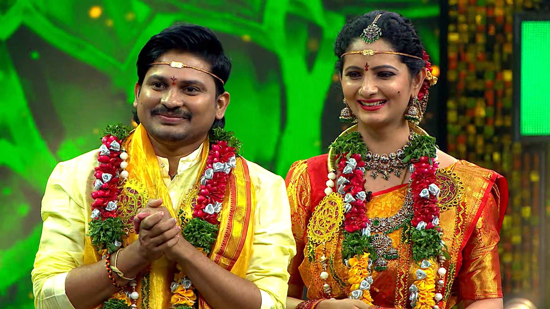 Watch Ishmart Jodi Episode 3 on JioHotstar