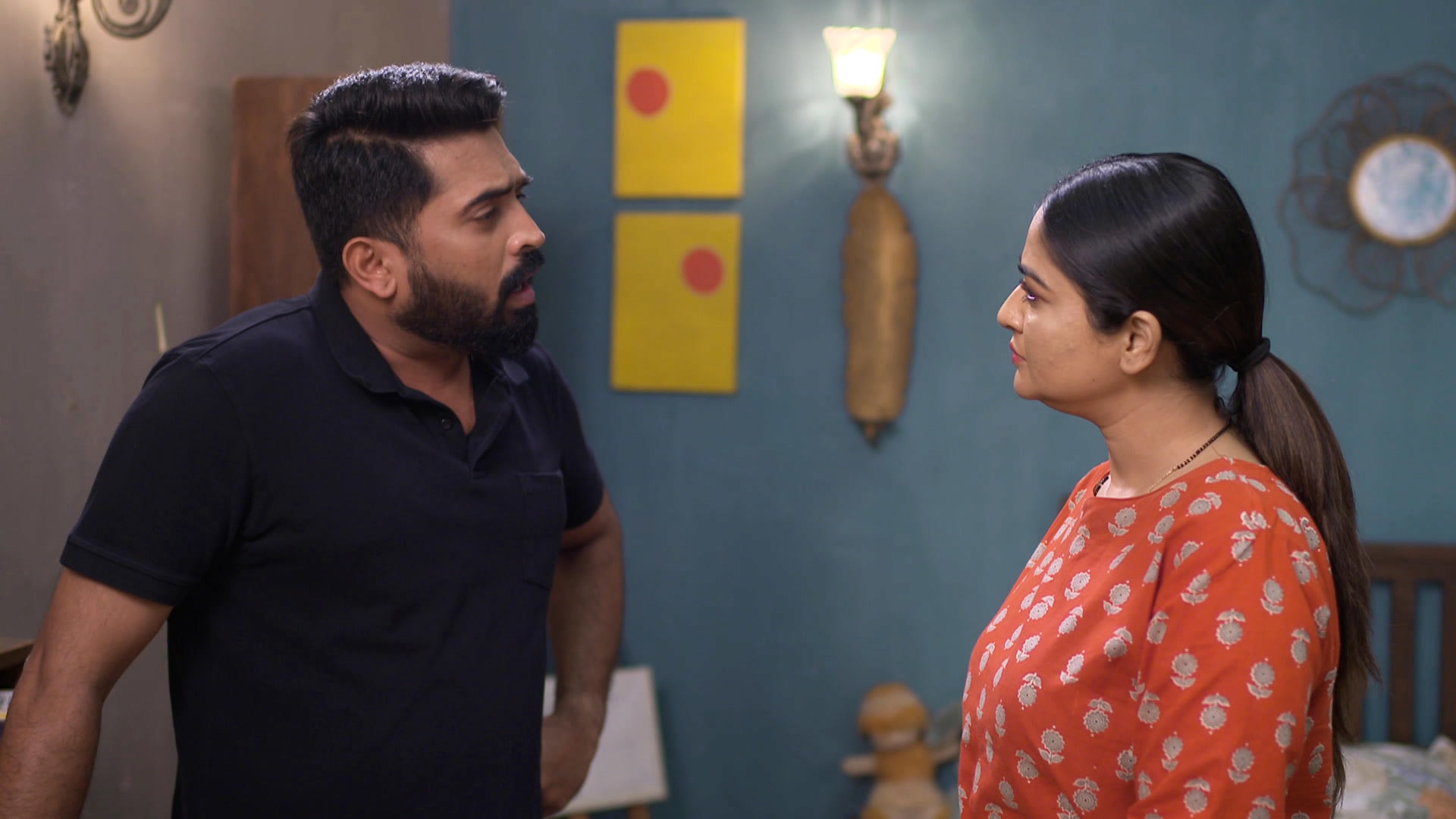 Watch Aai Ani Baba Retire Hot Aahet Episode 160 on JioHotstar