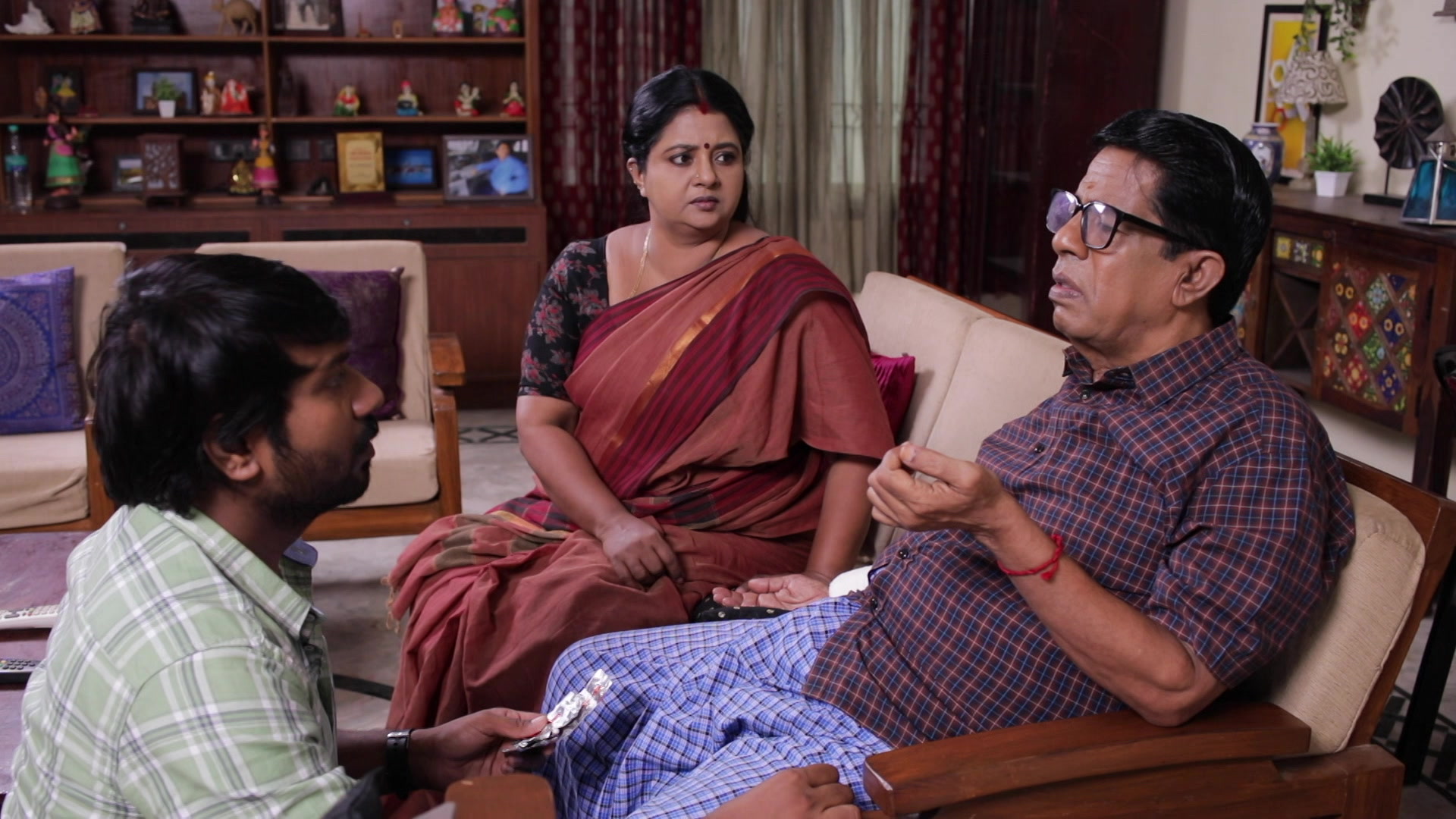 Watch Siragadikka Aasai S1 Episode 218 on JioHotstar