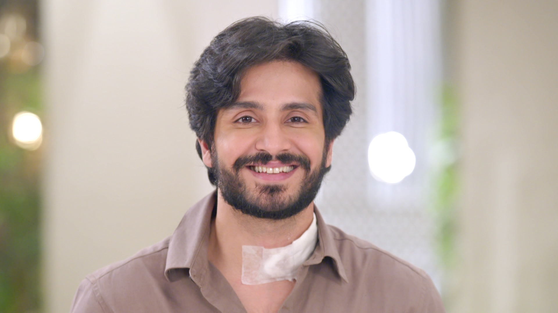 Stream Neil's Tender Surprise for Savi Season 3 Episode 1622 – Neil's ...