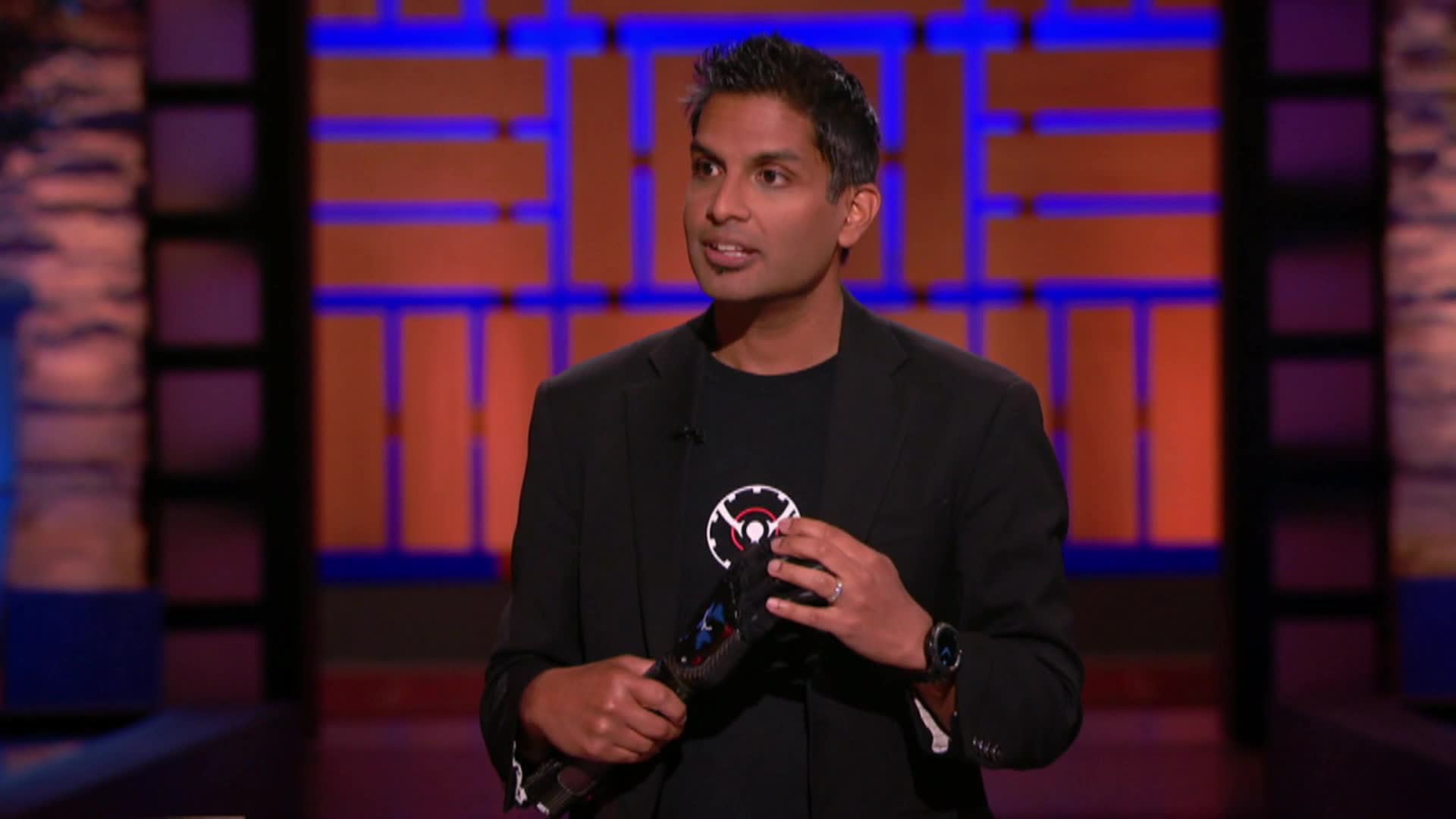 Watch Shark Tank S15 Episode 15 on JioHotstar