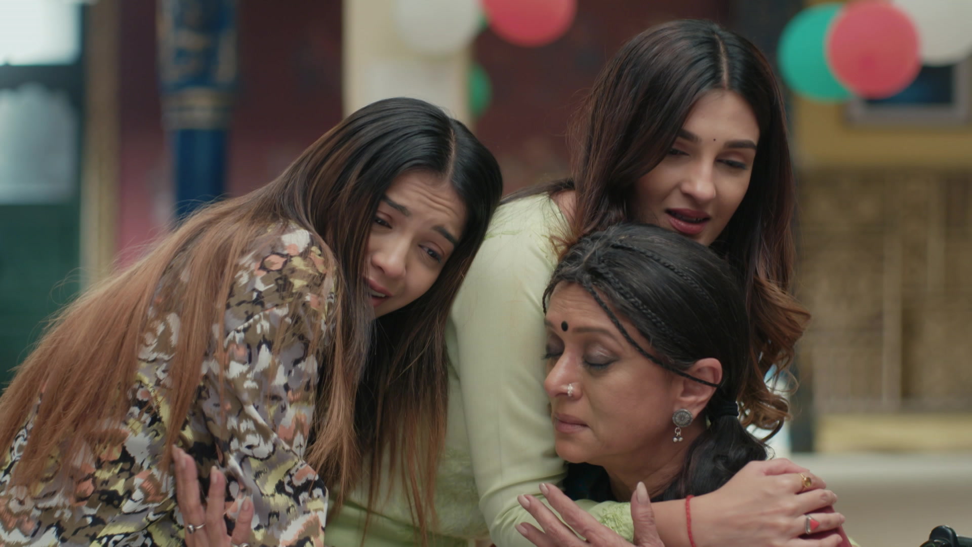 Watch Pandya Store S1 Episode 691 on JioHotstar