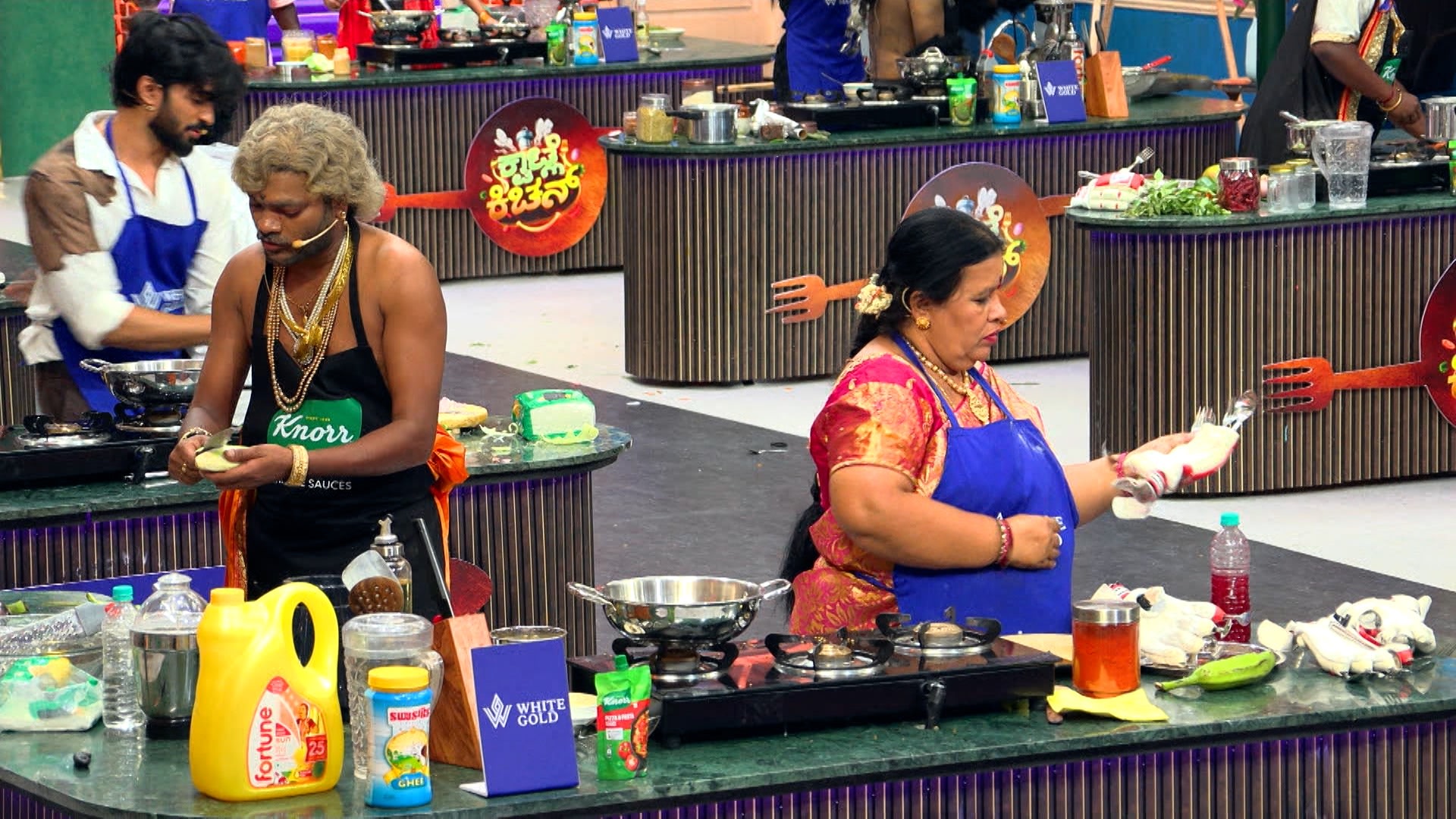 Watch Kwatle Kitchen Episode 14 on JioHotstar