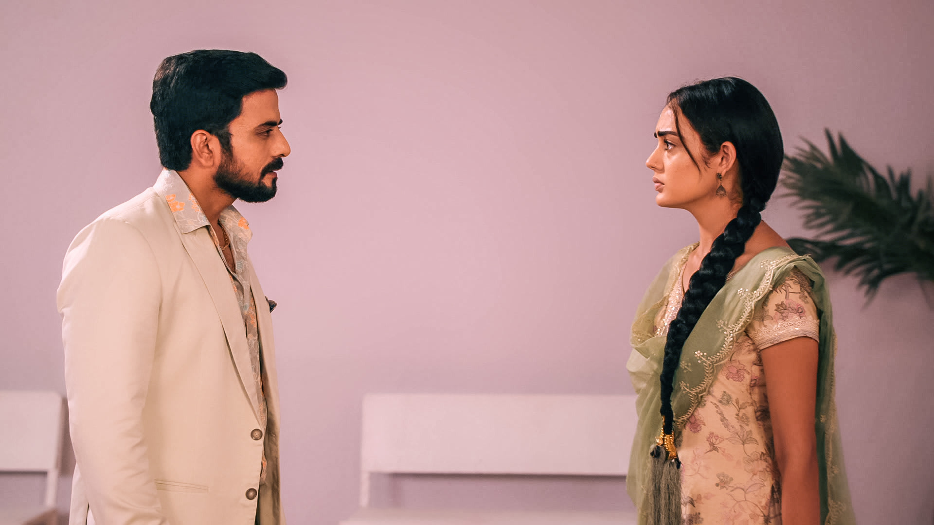 Watch Teri Meri Doriyaann S1 Episode 502 on JioHotstar